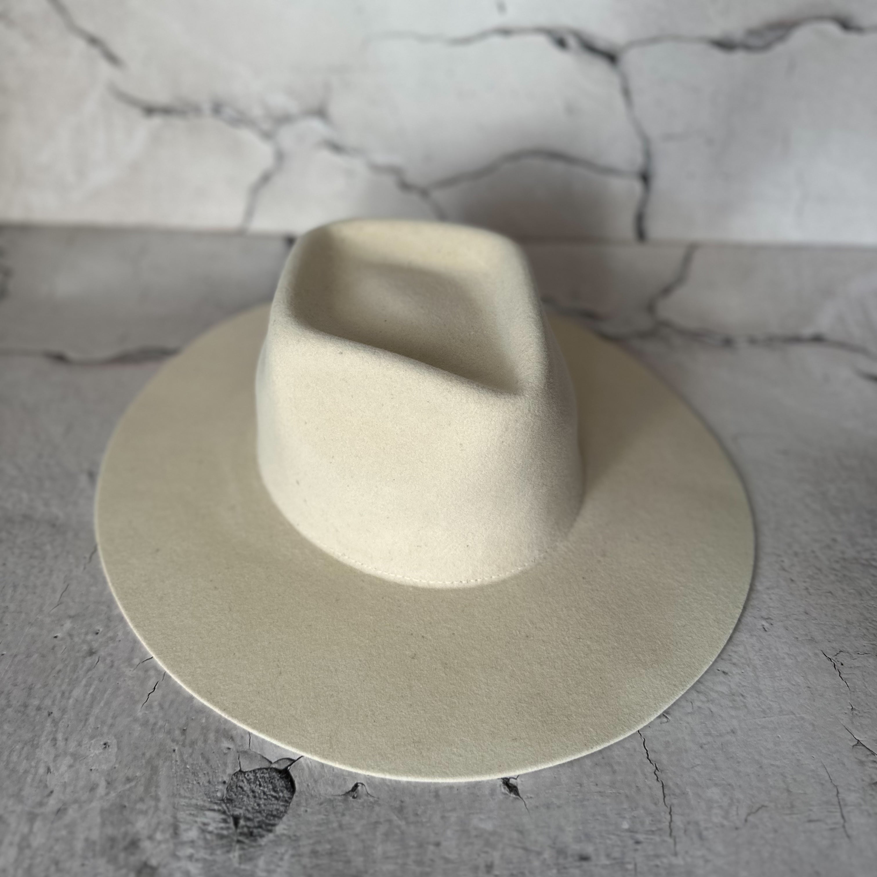CUSTOM HAT – LA MACARENA hats