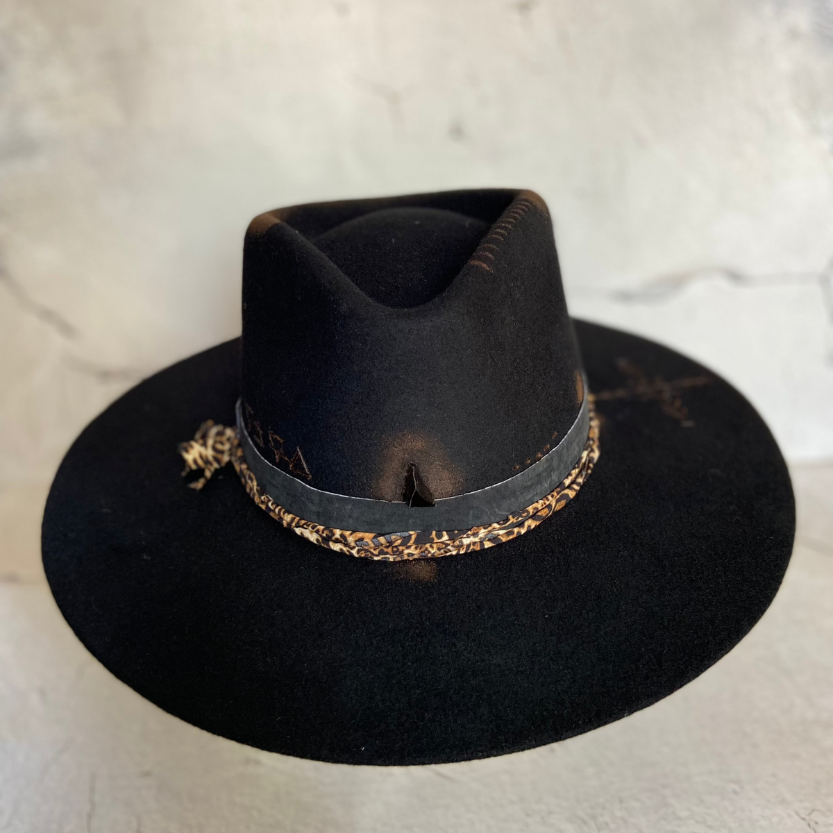 Volcano – LA MACARENA hats