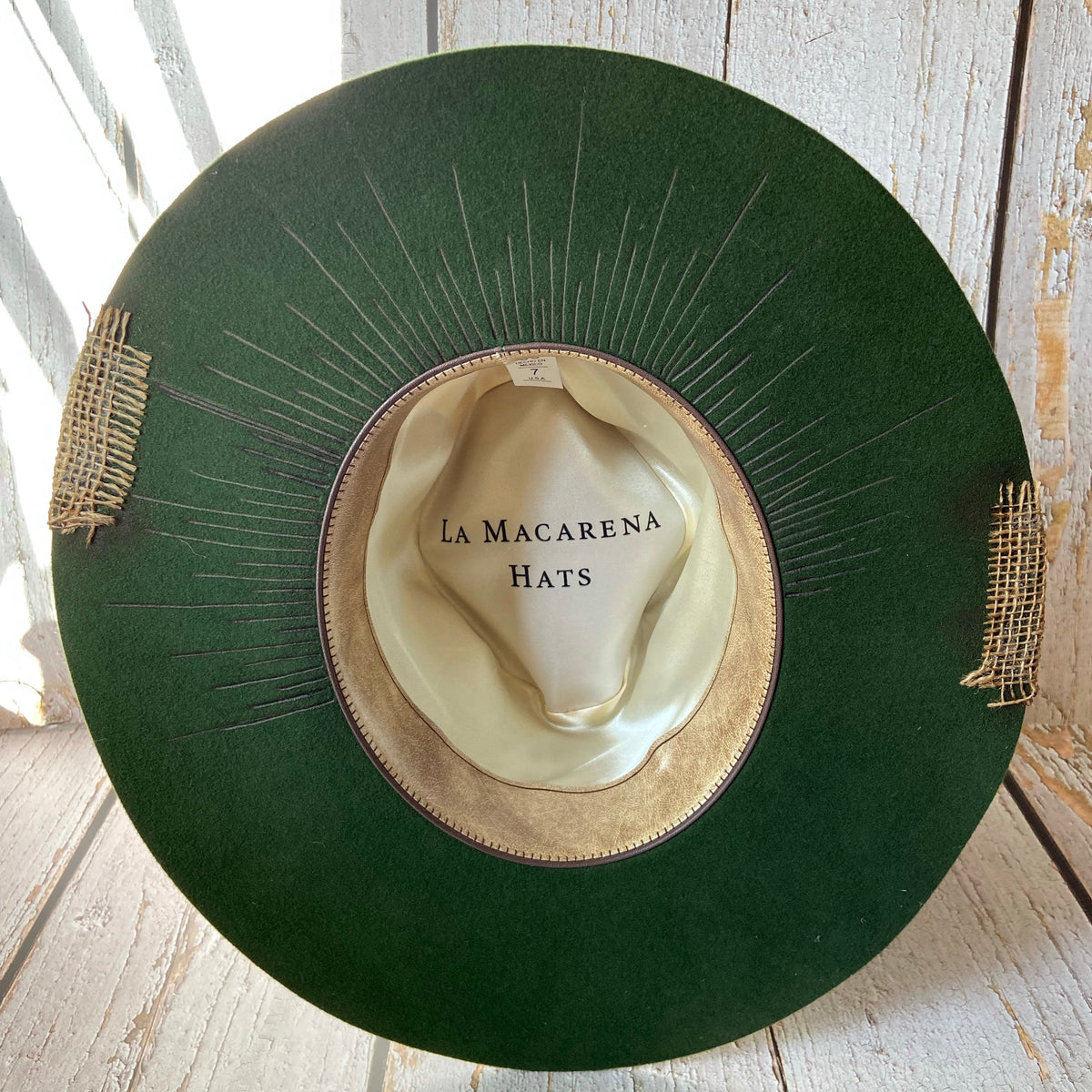 Peace seeker – LA MACARENA hats